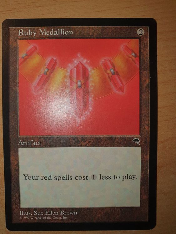 Magic, Ruby Medallion | Kaufen auf Ricardo