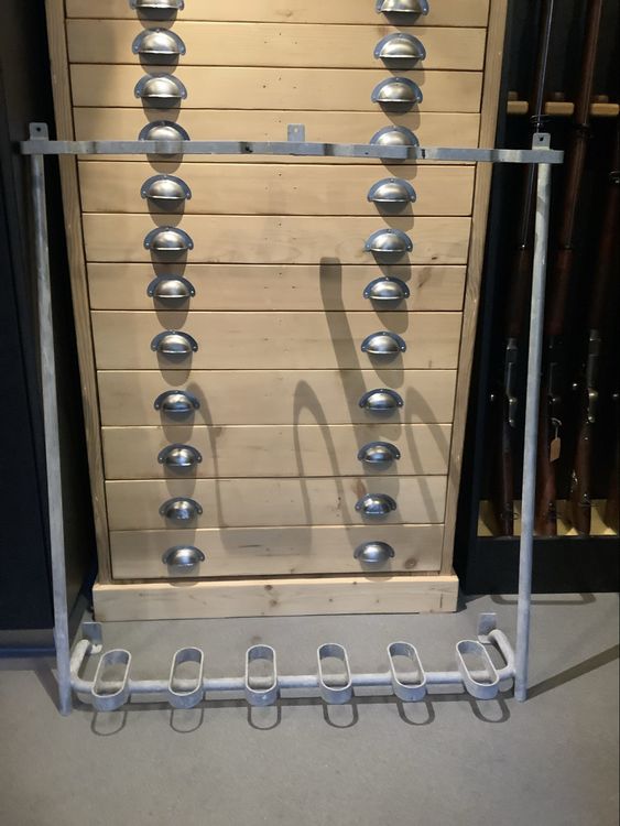 Support fusil métal, râtelier de fusils d’ordonnance Suisse (D'occasion ...