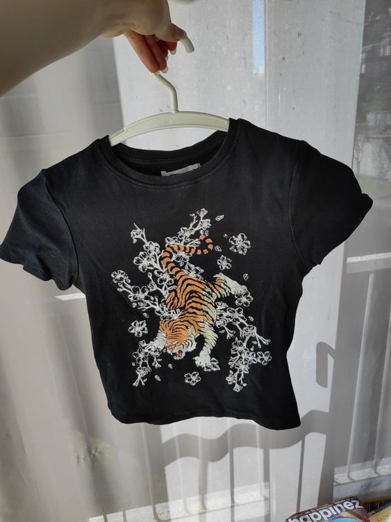 Schwarzes Japanischer Tiger Crop top | Kaufen auf Ricardo