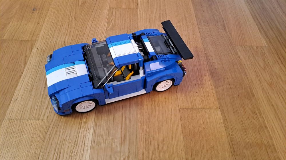 LEGO: Creator 3in1 - Turbo Track Racer (31070) | Kaufen auf Ricardo