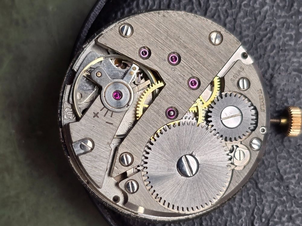 Mouvement Unitas 6325 (D'occasion) à Tramelan pour CHF 30 – avec livraison | Acheter sur Ricardo