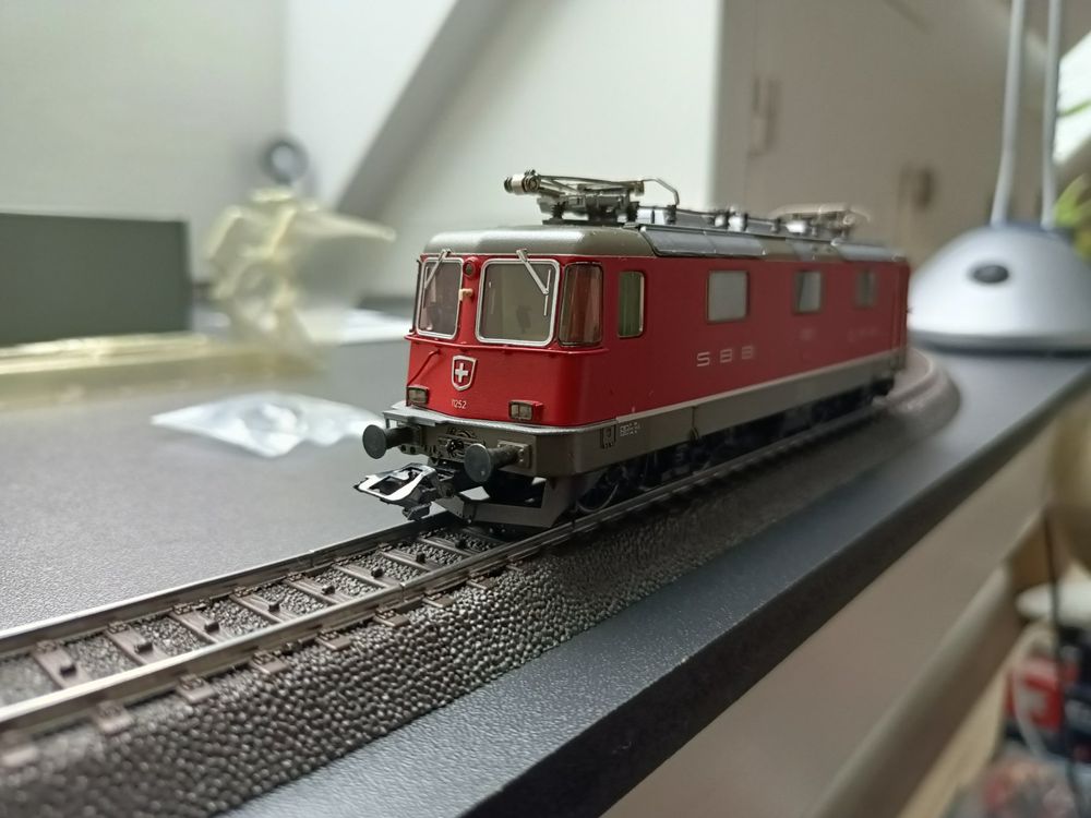 Märklin 37344 Re 4/4 II 11252 SBB rot digital fx | Kaufen auf Ricardo