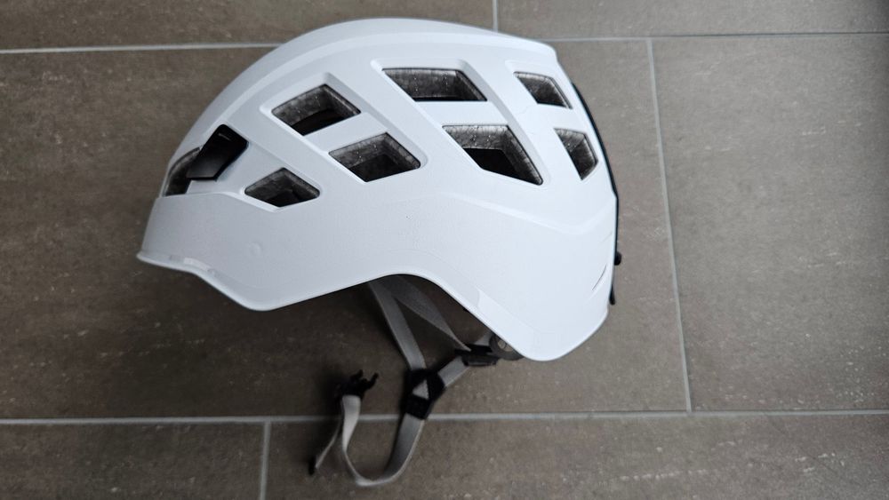 Petzl Boreo Helm (Gebraucht) in Rüti für CHF 28 – mit Lieferung auf ...