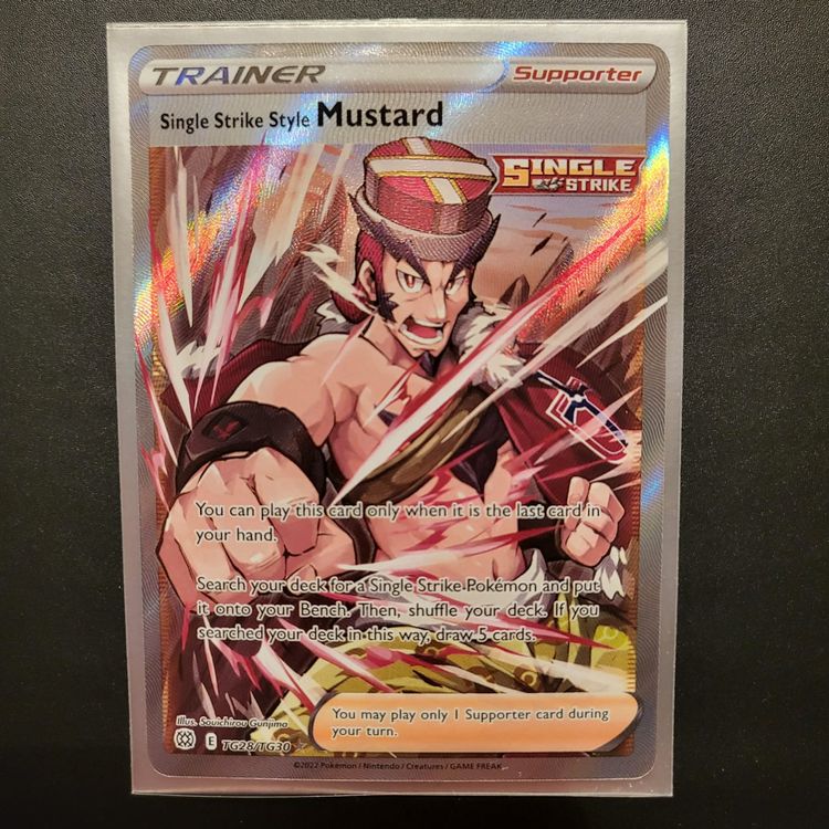 TRAINER SINGLE STRIKE STYLE MUSTARD POKEMONKARTE (Gebraucht) in ...