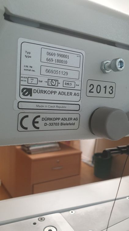 Industrienähmaschine Dürkopp Adler 669-180010 / Occasion (Gebraucht) in Reinach AG für CHF 3000 ...