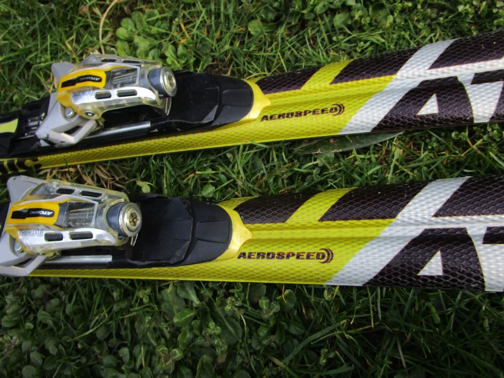 ATOMIC SL9 Ski Carver 160cm R11M (Gebraucht) in Ottikon für CHF 65 – mit Lieferung auf Ricardo ...