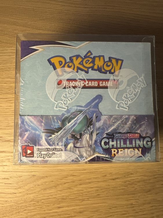 Pokemon Display Chilling Reign Sword&Schield (Neu und originalverpackt ...
