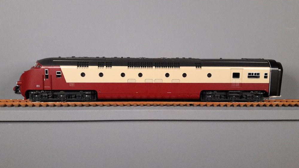 Dieseltriebzug (Neu (gemäss Beschreibung)) in Burgdorf für CHF 440 ...