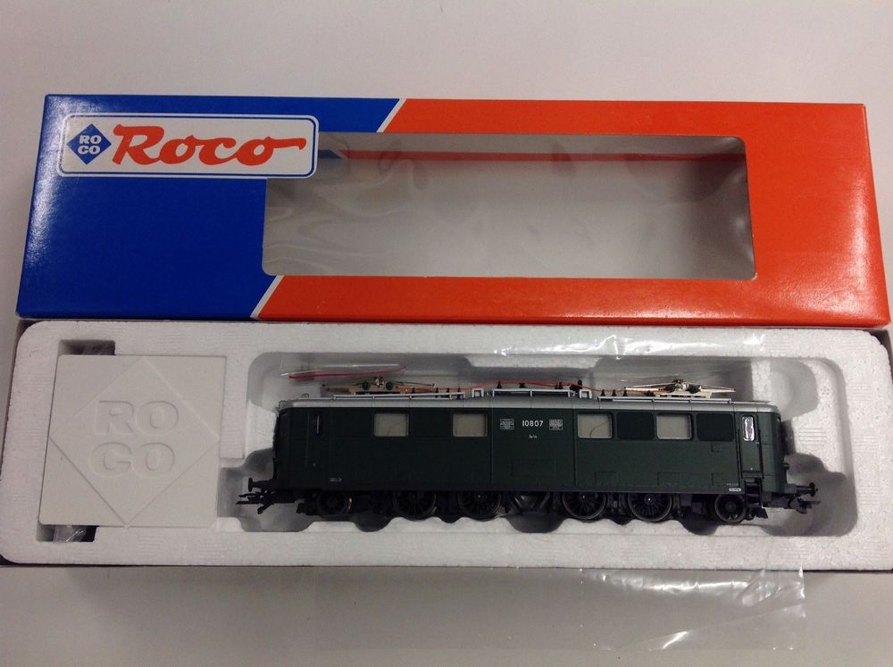 Roco 63530.1 SBB Ae4/6 10807 (Neu und originalverpackt) in Würenlos für ...