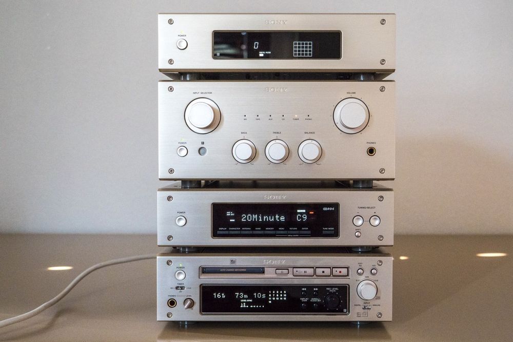 Sony 3000 ES High End HiFi Anlage Champagner (Gebraucht) in Savognin ...