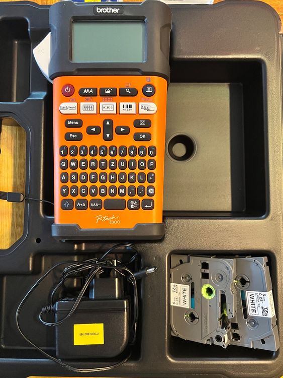 Brother P-Touch E300VP (Neu (gemäss Beschreibung)) in Stetten AG für ...