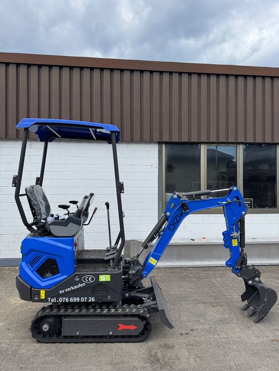 BAGGER 1.2T NEUF / AKTION SOLDE BIS 10 JULI 2026 (Neu und ...