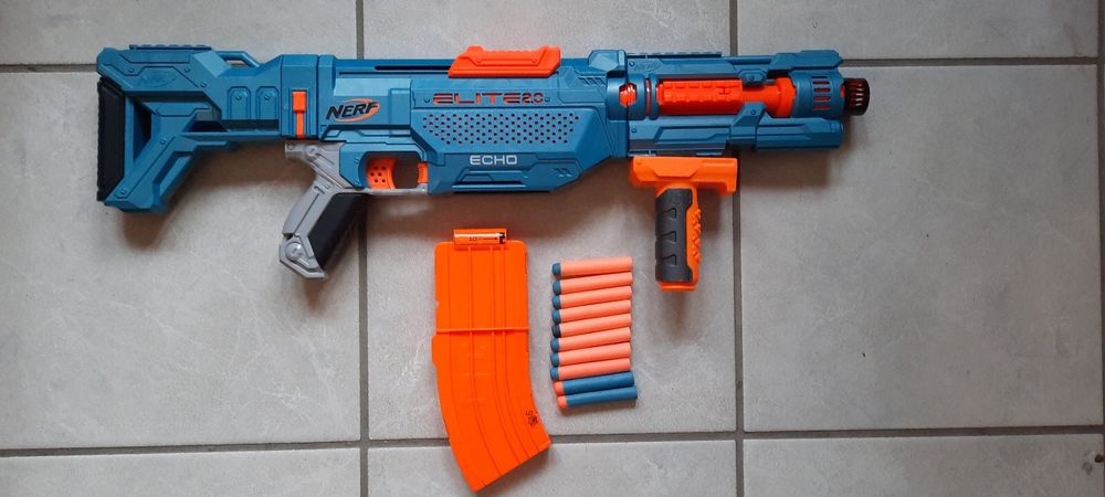 Nerf Elite 2.0 Echo CS-10 Blaster | Kaufen auf Ricardo