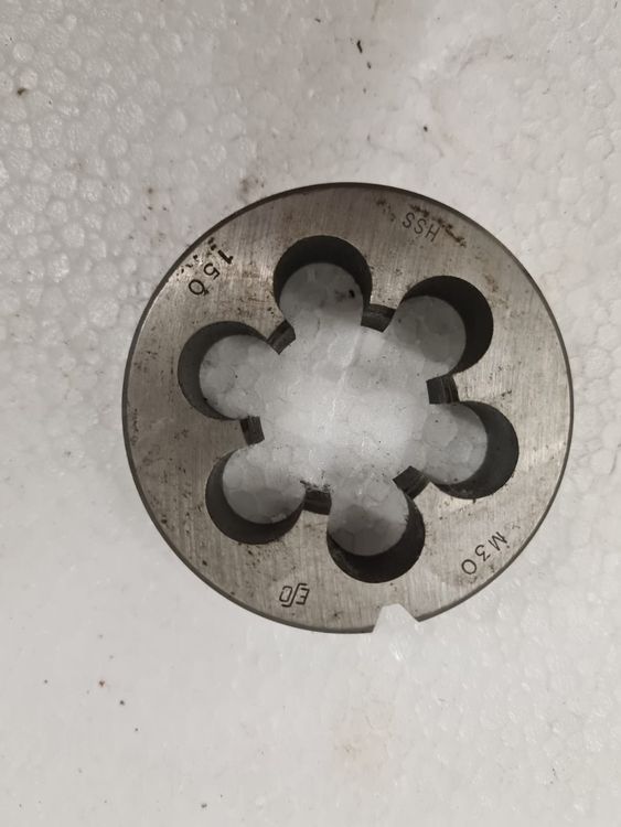 Gewindeschneideisen Filliere M30x1.5 ESO Ernst Schaublin Ob | Kaufen auf Ricardo