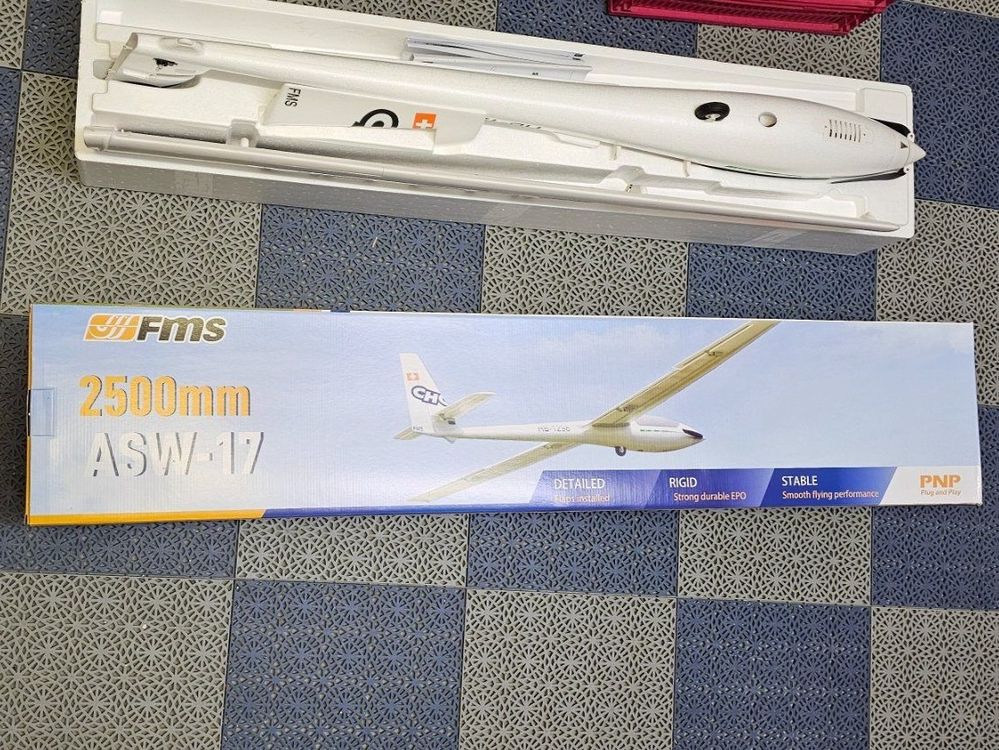 FMS ASW-17 Elektrosegler 250cm (originalverpackt) (Neu und originalverpackt) in Münchenstein für ...