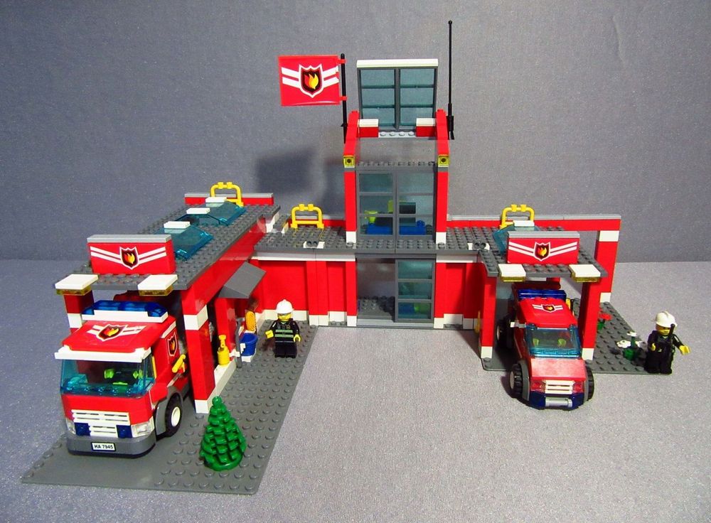 Lego City 7945 / Feuerwehrstation | Kaufen auf Ricardo