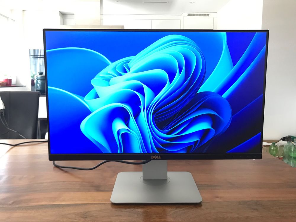 DELL UltraSharp U2414H 24 Zoll Monitor (Gebraucht) in Dübendorf für CHF ...