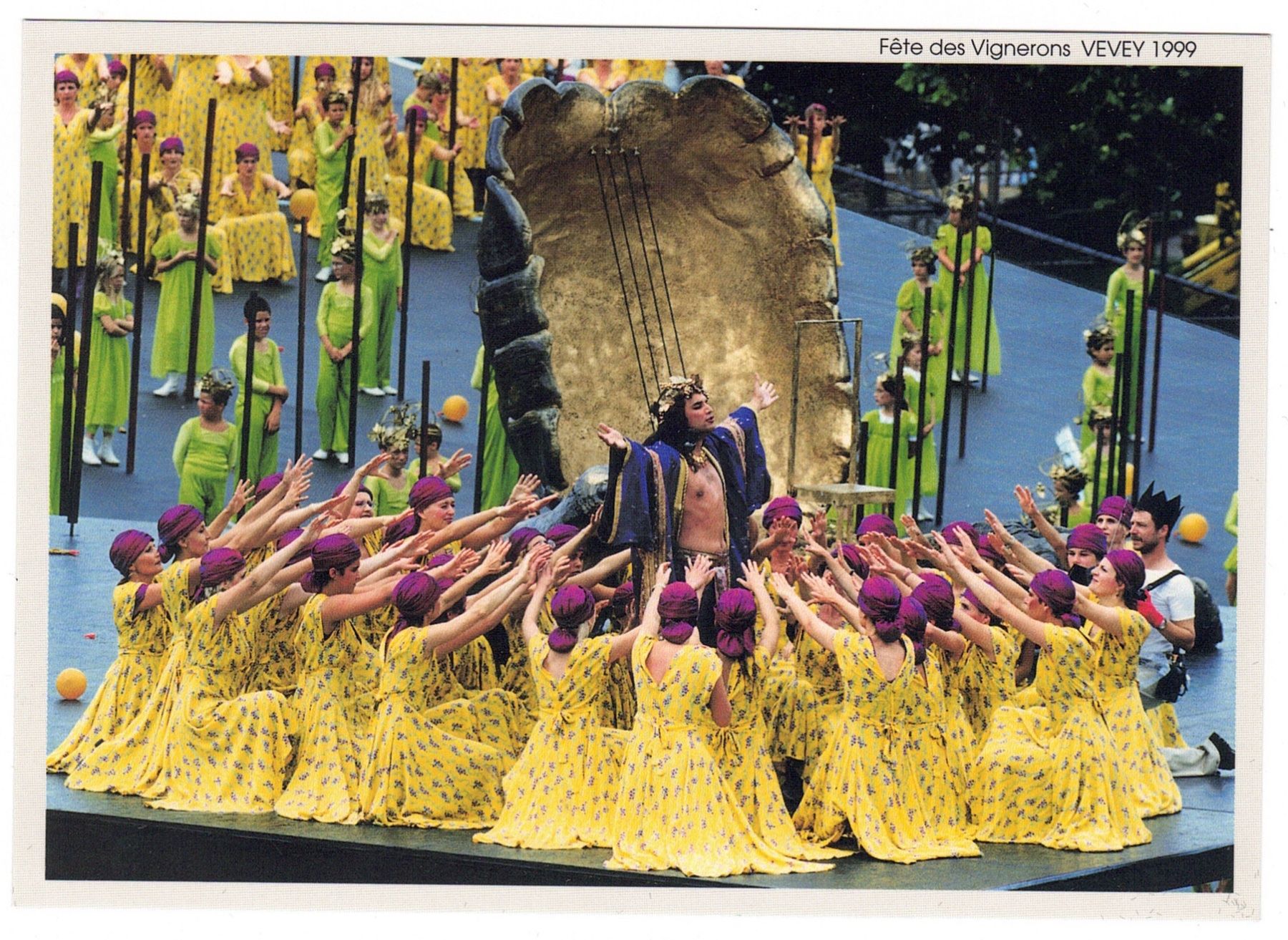 Vevey, fête des vignerons 1999 (Bacchos et les vendangeuses) (D ...