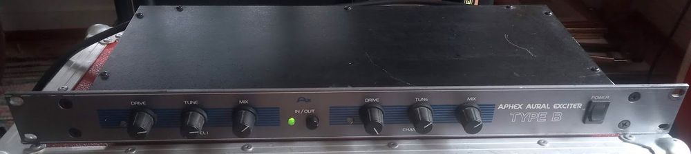 Aphex Aural Exciter Type B (Gebraucht) in Einsiedeln für CHF 95 – nur ...