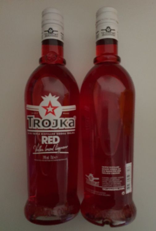 RED TROJKA LIQUER | Kaufen auf Ricardo