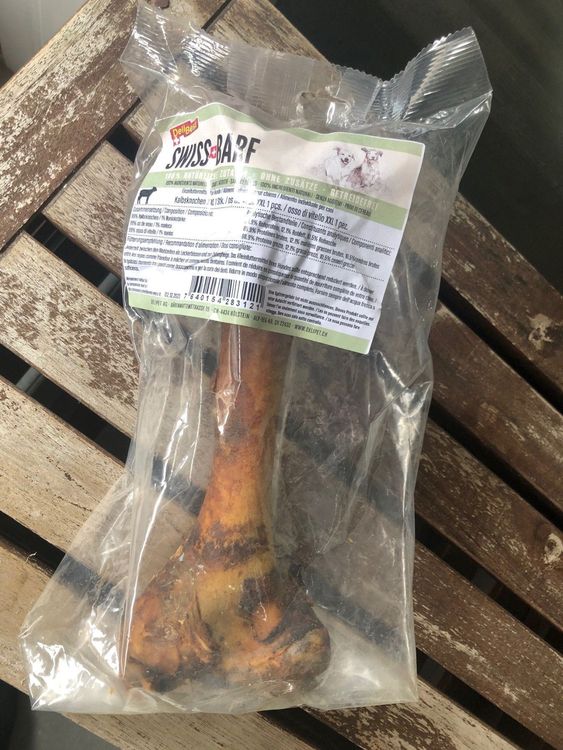DeliBest Swiss BARF Os de veau XXL 800g (Gebraucht) in St-Aubin FR für ...