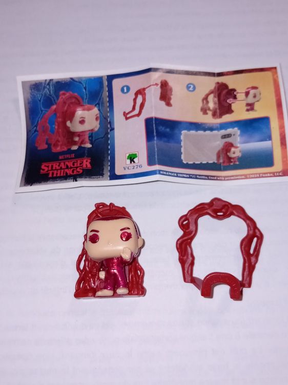 Kinder Joy Elf 11 Stranger Things Upside Down (D'occasion) à Neuchatel ...