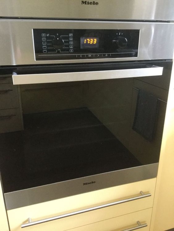Miele H 5240-60 B Backofen Edelstahl (Gebraucht) in Emmenbrücke für CHF 180 – nur Abholung auf ...