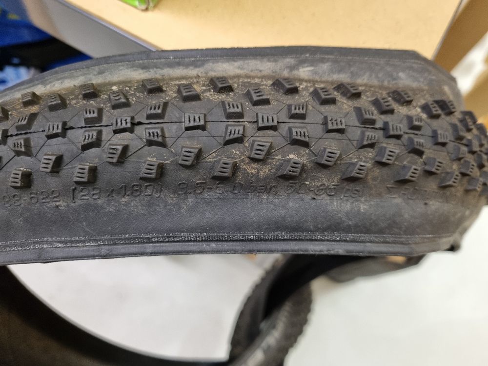 Velo Reifen: Schwalbe ROCKET RON 33-622 (28 x 1.80) | Kaufen auf Ricardo