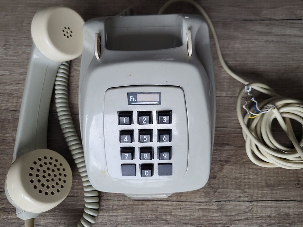 2x Telefon PTT Mod.70 Impuls Gebührenmelder Autophon AG BT1 (Gebraucht) in Küsnacht ZH für CHF 9 ...