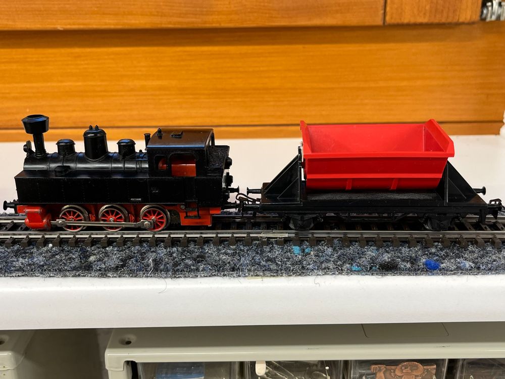 MärklinHo 3197 KLVM Dampflok AC/WS Analog Mit Güterwagen (Gebraucht) in ...