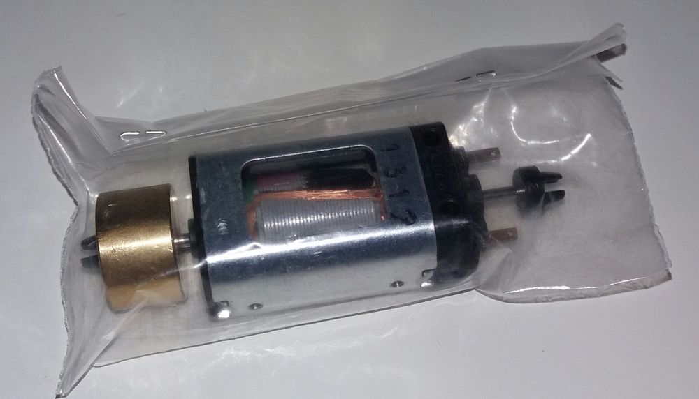 Roco 85086 Motor mit Schwungmasse und Kardananschluss HO (Neu (gemäss ...