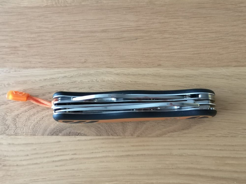 Victorinox Hunter XT Grip 0.8341.MC9 | Kaufen auf Ricardo