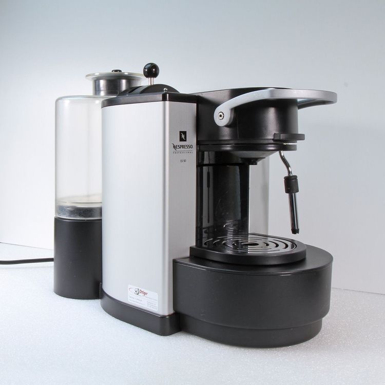Nespresso ES50 Professional | Kaufen auf Ricardo