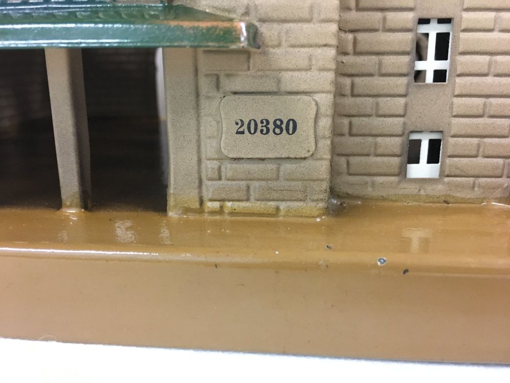 Märklin Stuttgarter Bahnhof 2038 + 2039, Spur 0 / 00 / HO (Gebraucht ...