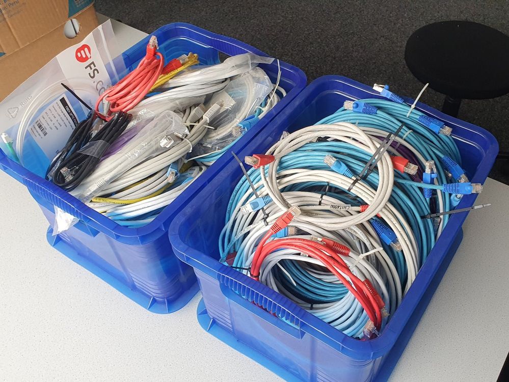 Diverse Ethernet-Kabel (Gebraucht) in Luzern für CHF 40 – mit Lieferung ...