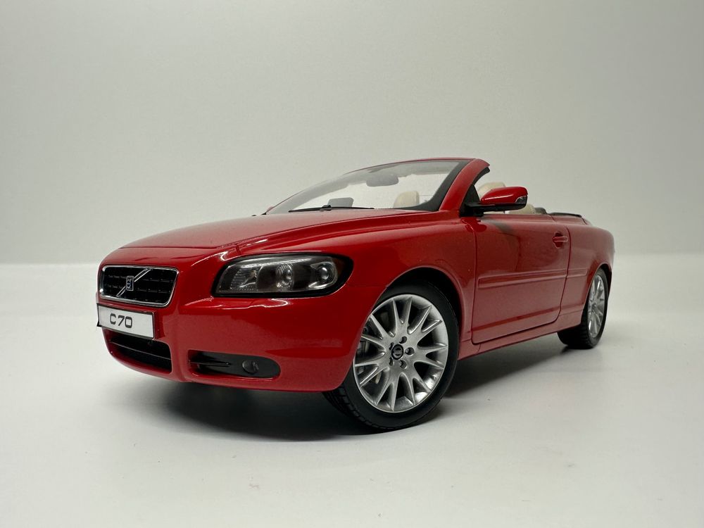 Volvo C70 Cabrio inkl. Hardtop 1:18, rot, MOTORART,inkl. OVP (Neu und ...