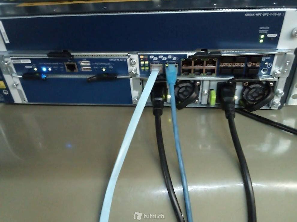 Juniper SRX1400 mit 1 x SRX1K-SYSIO-GE und 1 x SRX1K-NPC-SPC (Gebraucht ...
