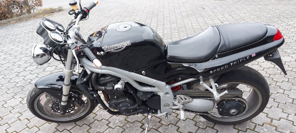 Triumpf Speed Triple 955i (Gebraucht) in Rehetobel für CHF 1400 – nur Abholung auf Ricardo kaufen