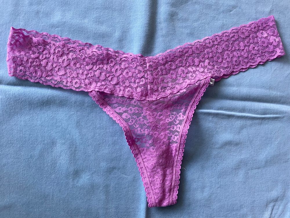 String Tanga Slip Nr. 4 💜 (Gebraucht) in St. Gallen für CHF 25 – mit ...