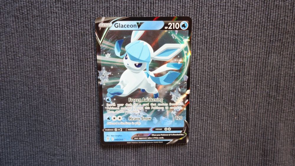 Glaceon V Evolving Skies (EN) | Kaufen auf Ricardo