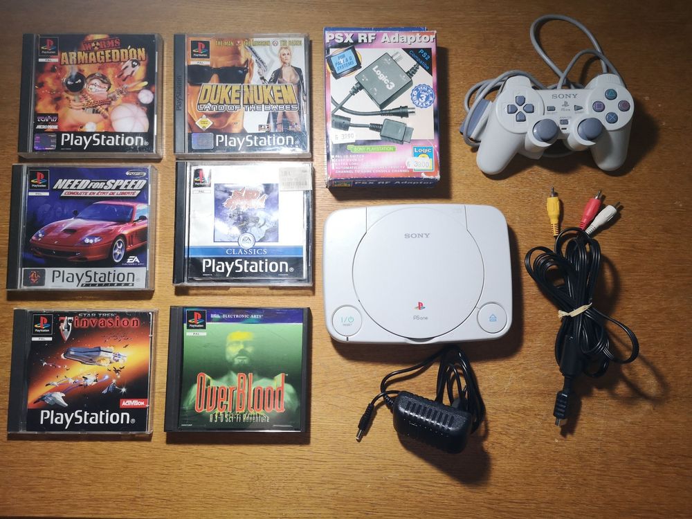 Playstation ONE Bundel SCPH-102 (Gebraucht) in Uetikon am See für CHF ...