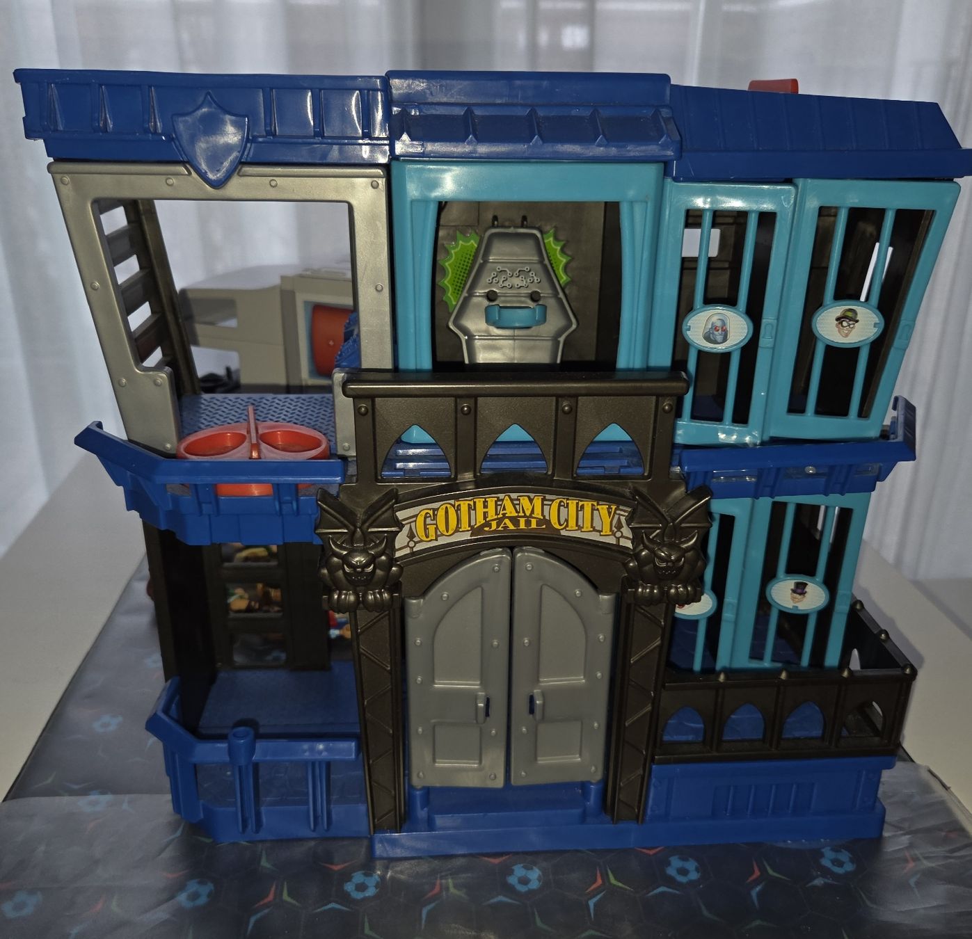 Gotham City Jail Playset, ab 4 Jahren, Top Zustand! (Gebraucht) in ...