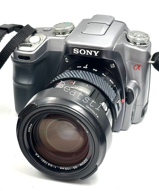 Sony A100 silber + Minolta AF 35-105mm (Gebraucht) in Seewis Dorf für ...
