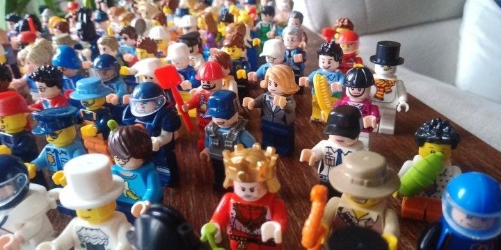 Neu/versiegelt Mini figuren - 50 stk nicht Lego | Kaufen auf Ricardo