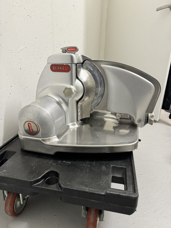 Berkel Modell 834 Aufschnittmaschine (Gebraucht) in für CHF 205 – nur ...
