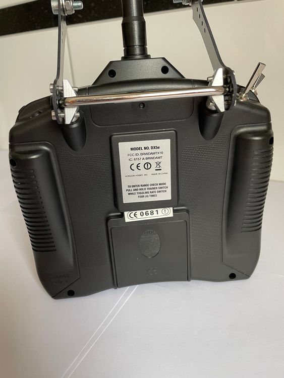 Sender Spektrum DX5e mit Empfänger AR500 (Gebraucht) in Lyss für CHF 50 ...