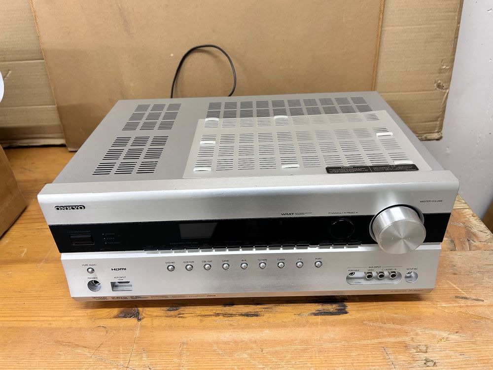 ONKYO AV Receiver TX-SR607 Silber Gehobene Klasse | Kaufen auf Ricardo