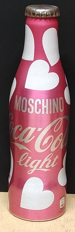 Coca-Cola Alu-Flasche Moschino (Neu (gemäss Beschreibung)) in Pfäffikon ...