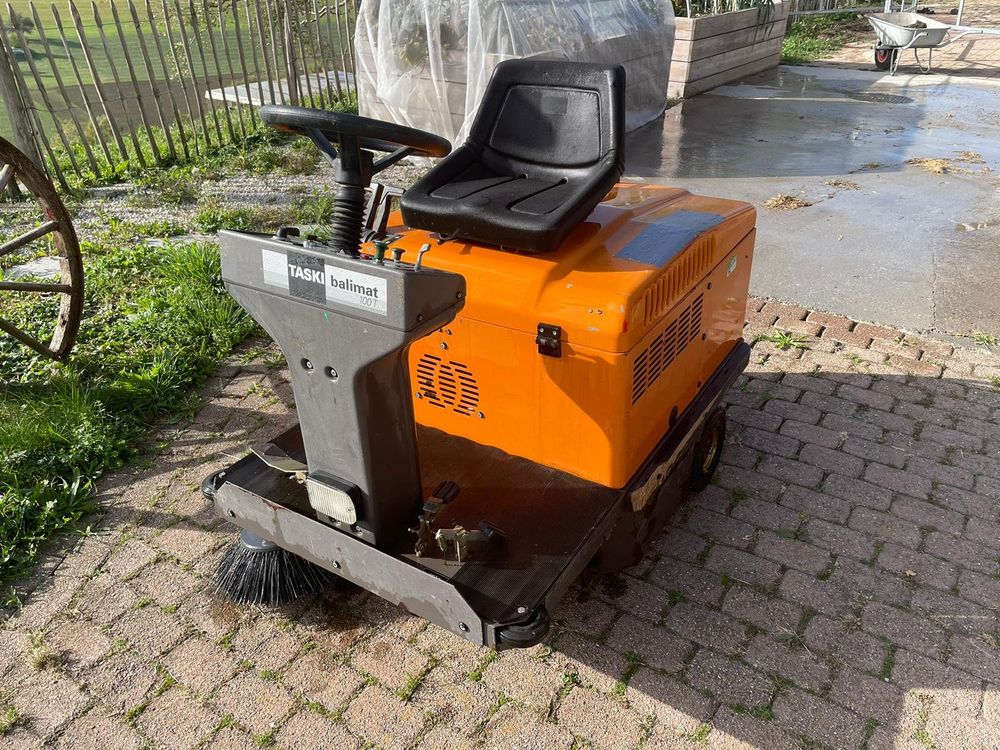Kehrmaschine "Taski balimat 100 T" | Kaufen auf Ricardo