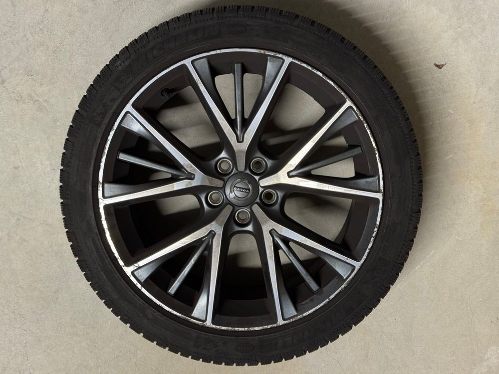 Volvo Aluminium Winterräder 19" zu S90 & V90 (Gebraucht) in Amsoldingen ...